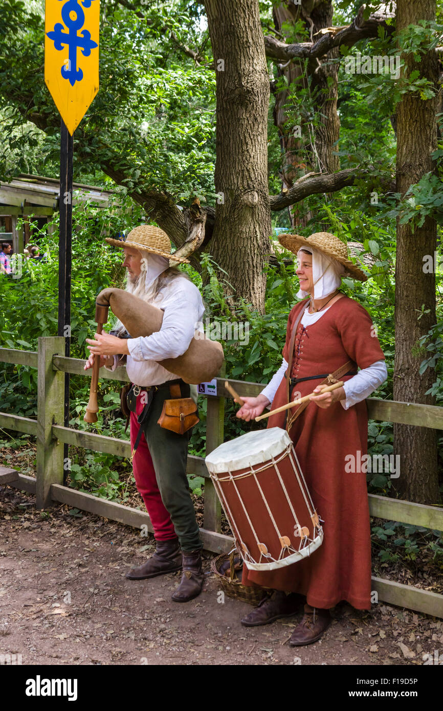 Sherwood forest robin hood festival hi-res stock photography and images ...