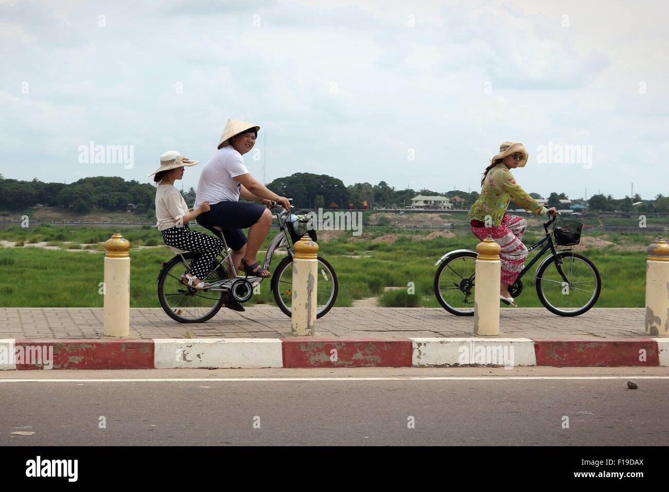 Mekong banks hi-res stock photography and images - Alamy