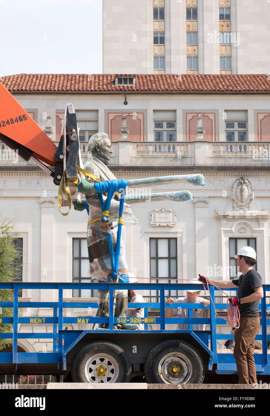 Statue removal austin hi-res stock photography and images - Alamy