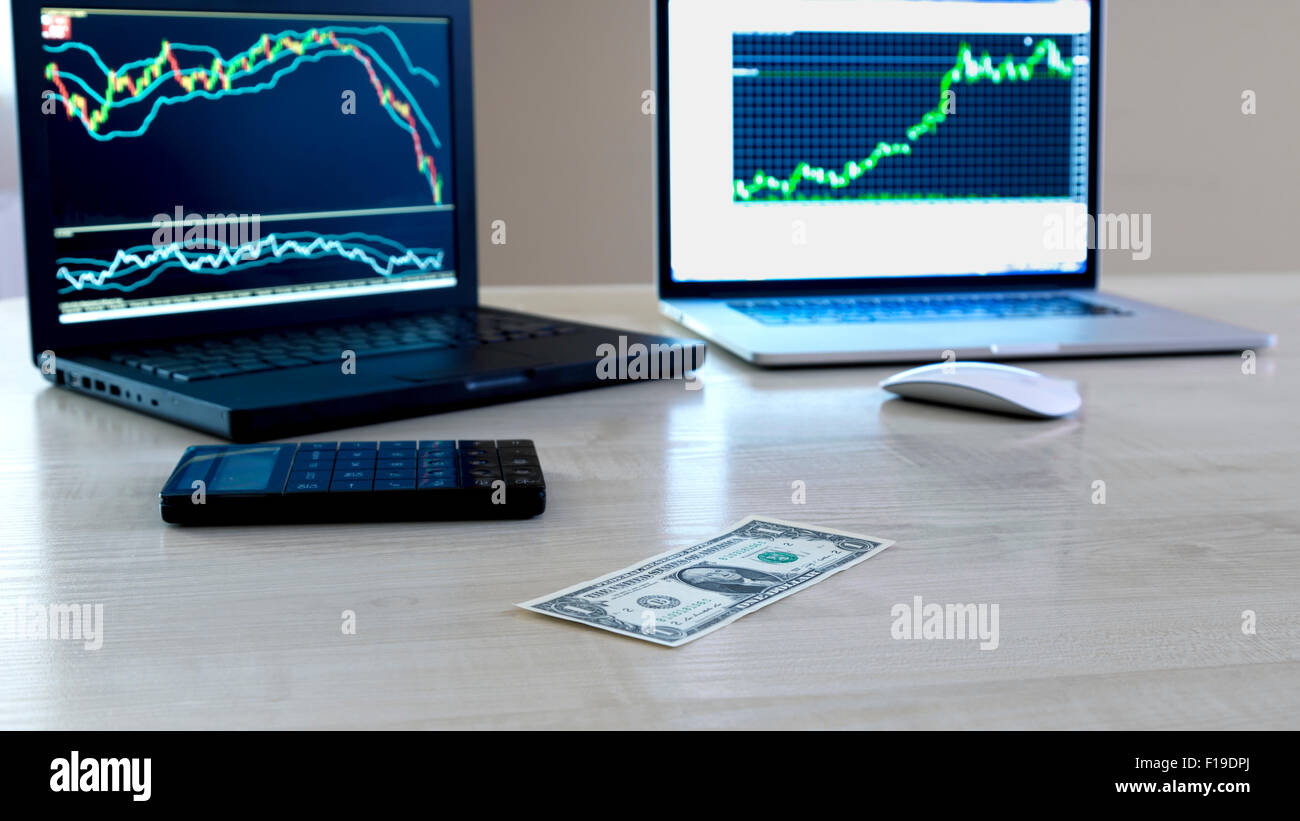 Trading pair hi-res stock photography and images - Alamy
