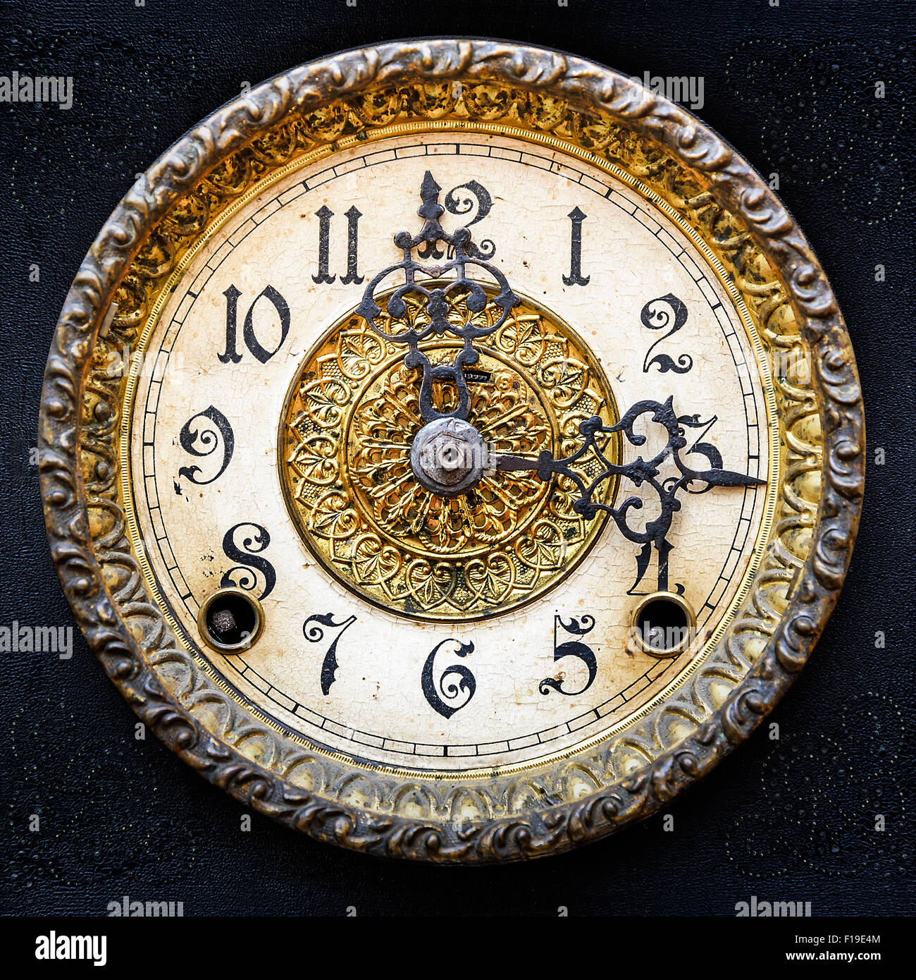 Old clock letters hi-res stock photography and images - Alamy