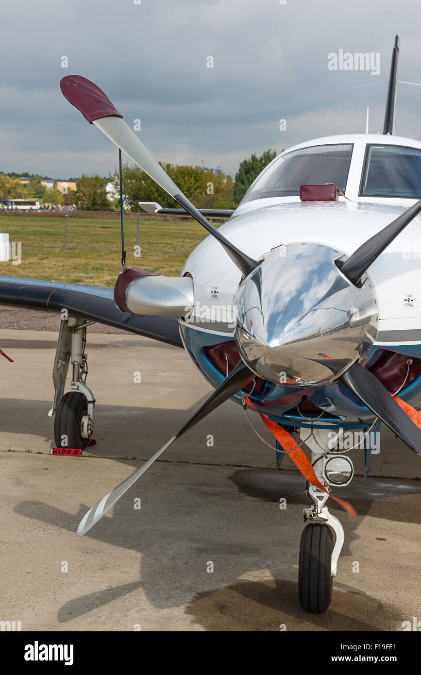 light propeller aircraft at the airport Stock Photo - Alamy