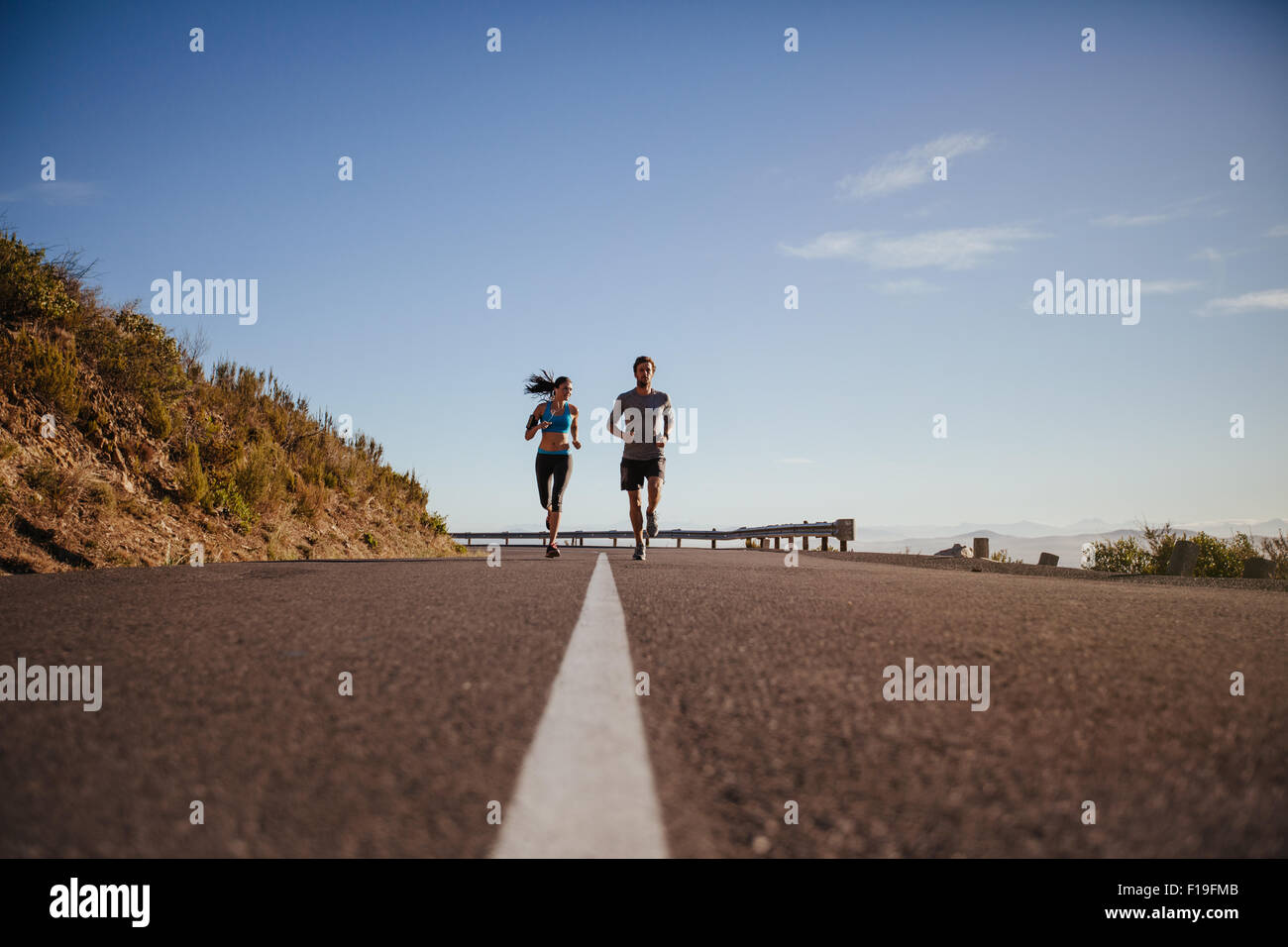 Two people athlete hi-res stock photography and images - Alamy