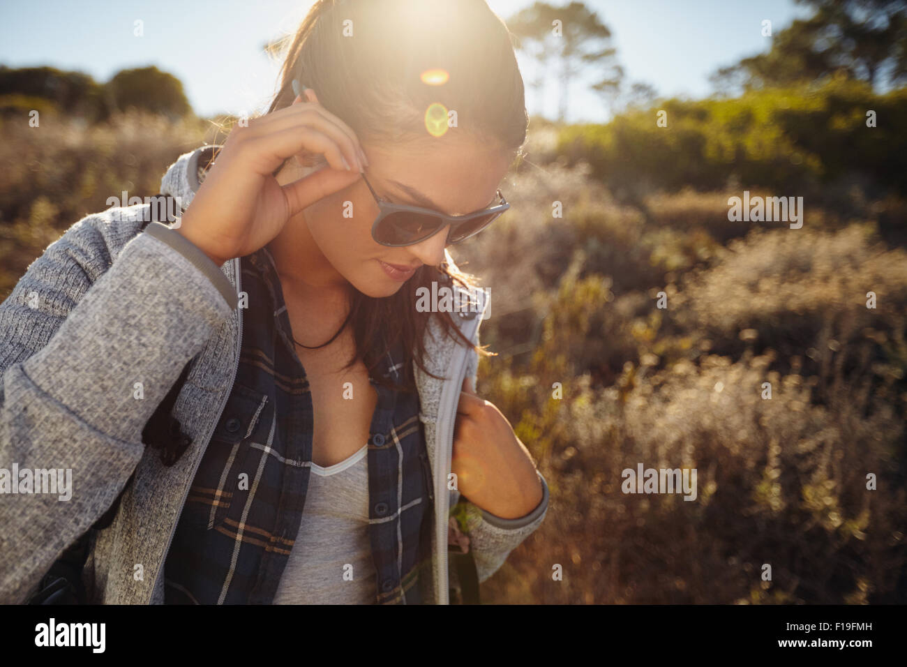 Young woman hiking trip wearing sunglasses hi-res stock photography and ...