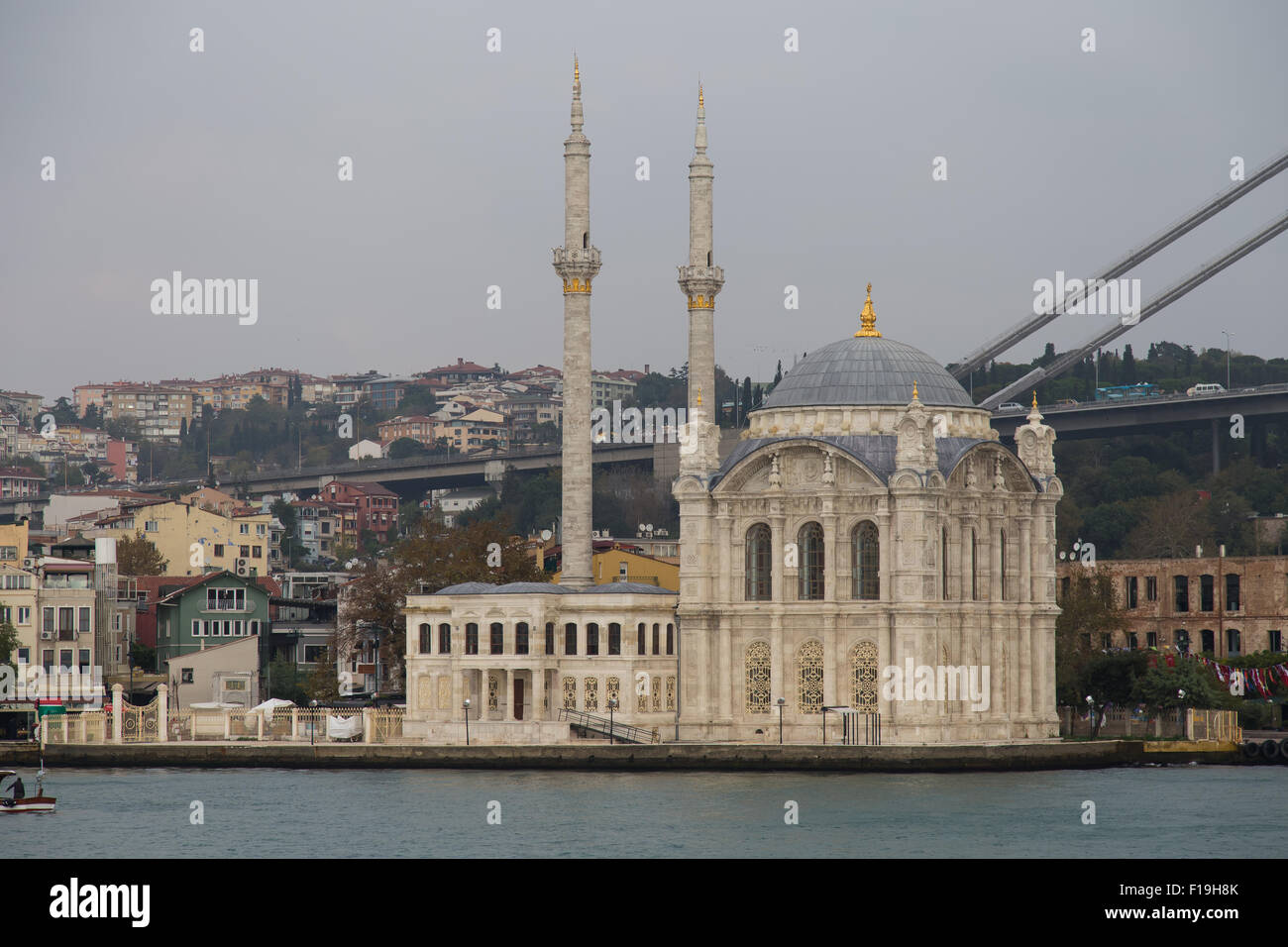 Ortakoy Buyuk Mecidiye Mosque in Istanbul City, Turkey Stock Photo - Alamy