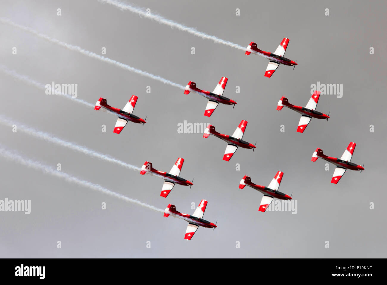 Swiss air force pc 7 team hi-res stock photography and images - Alamy