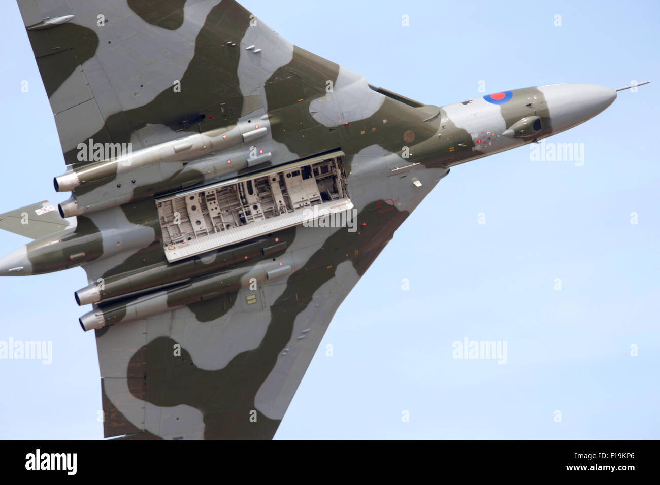 The Avro Vulcan, Hawker Siddeley Vulcan XH558 jet-powered delta wing ...