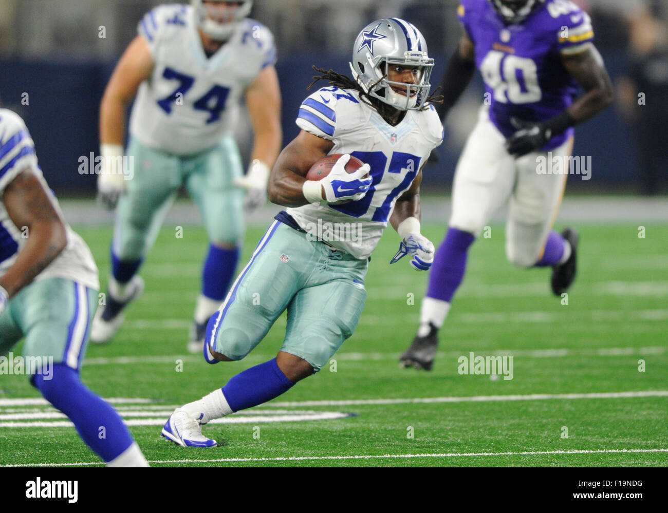 Aug 29, 2015: Dallas Cowboys running back Gus Johnson #37 during an NFL ...