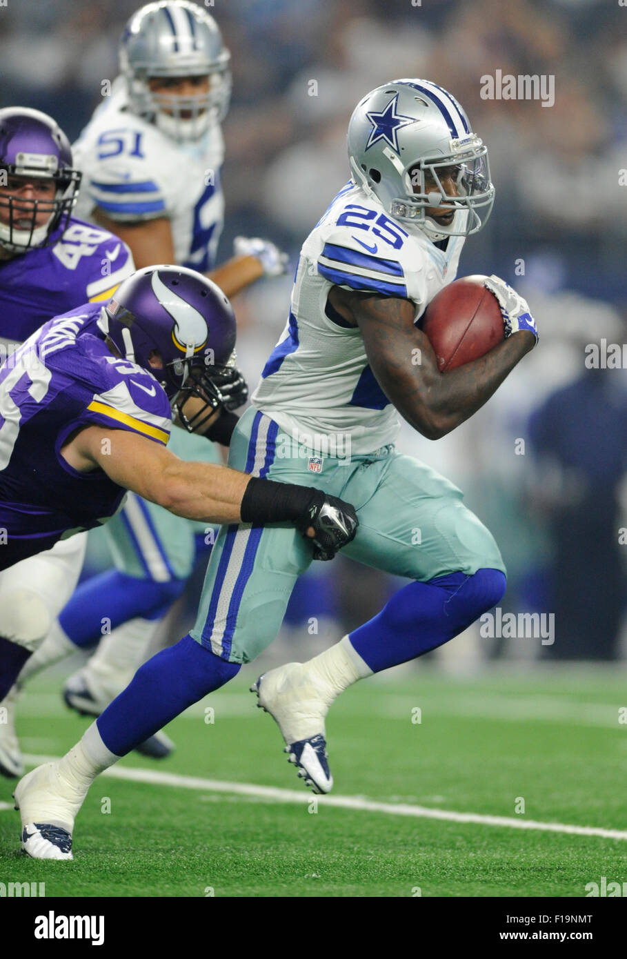 Aug 29, 2015: Dallas Cowboys running back Lance Dunbar #25 during an ...