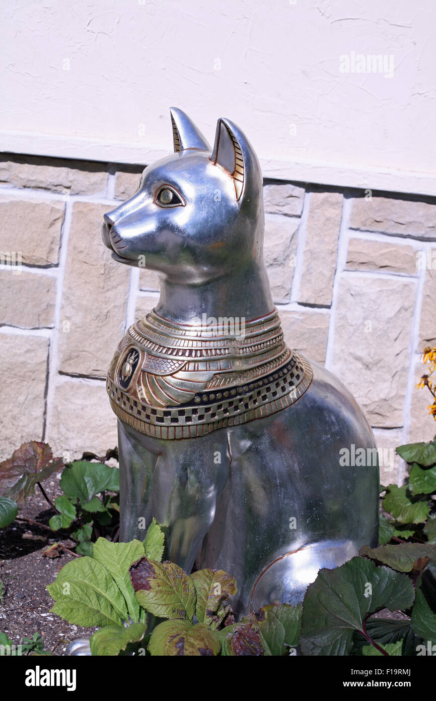 Silver statue of a dog in Pharaohs reign,a replica of ancient Egyptian ...