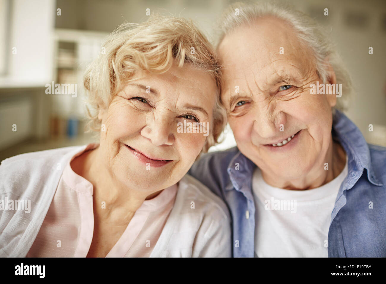 Old Man Smiley Face High Resolution Stock Photography and Images - Alamy