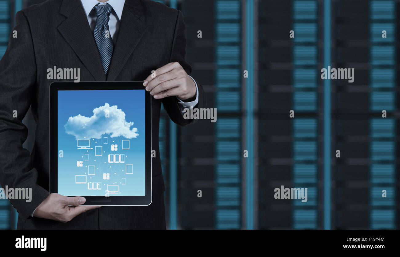 Businessman hand working with a Cloud Computing diagram on the new ...