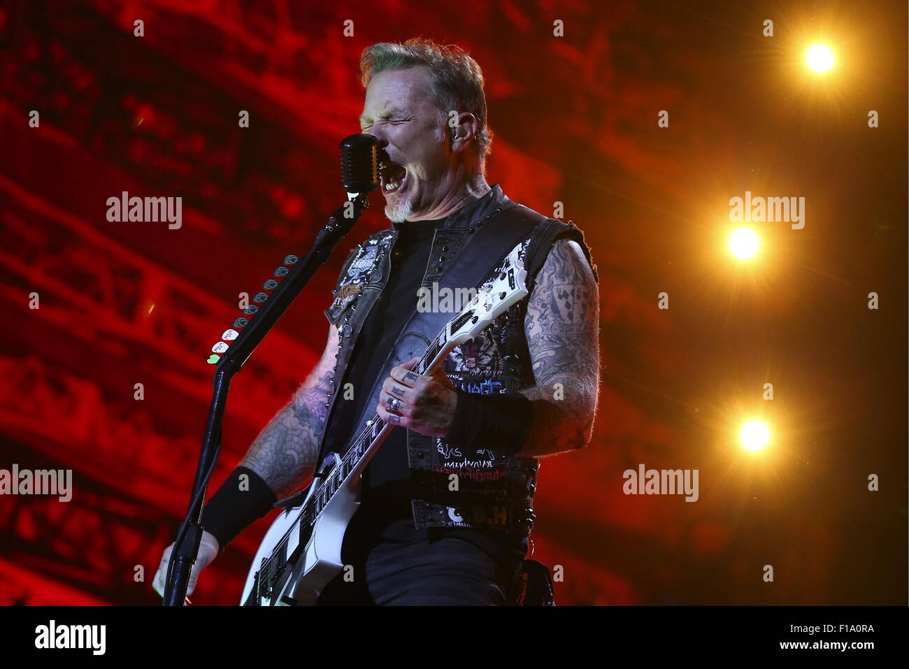 James Hetfield Metallica Lead Singer High Resolution Stock Photography ...