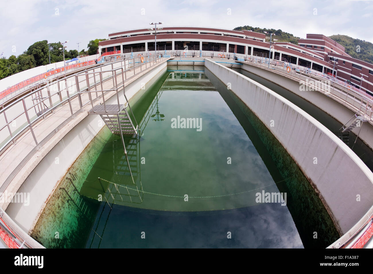 Concrete water tank hi-res stock photography and images - Alamy