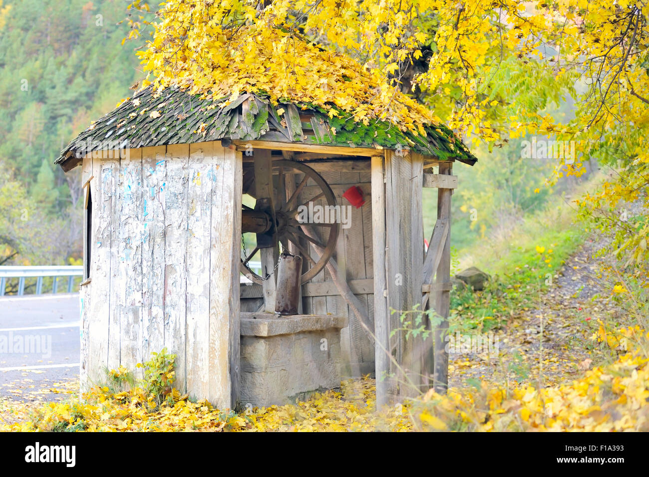Ancient well in old hi-res stock photography and images - Alamy