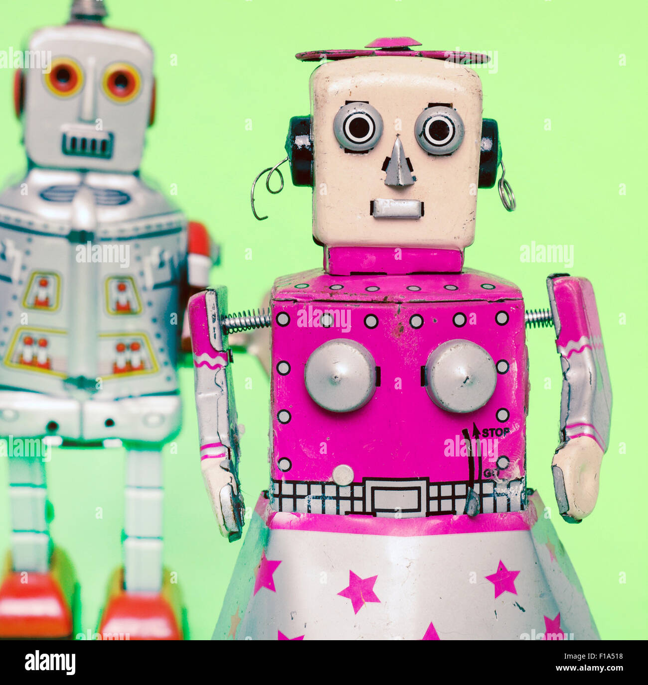 two robots in love Stock Photo - Alamy