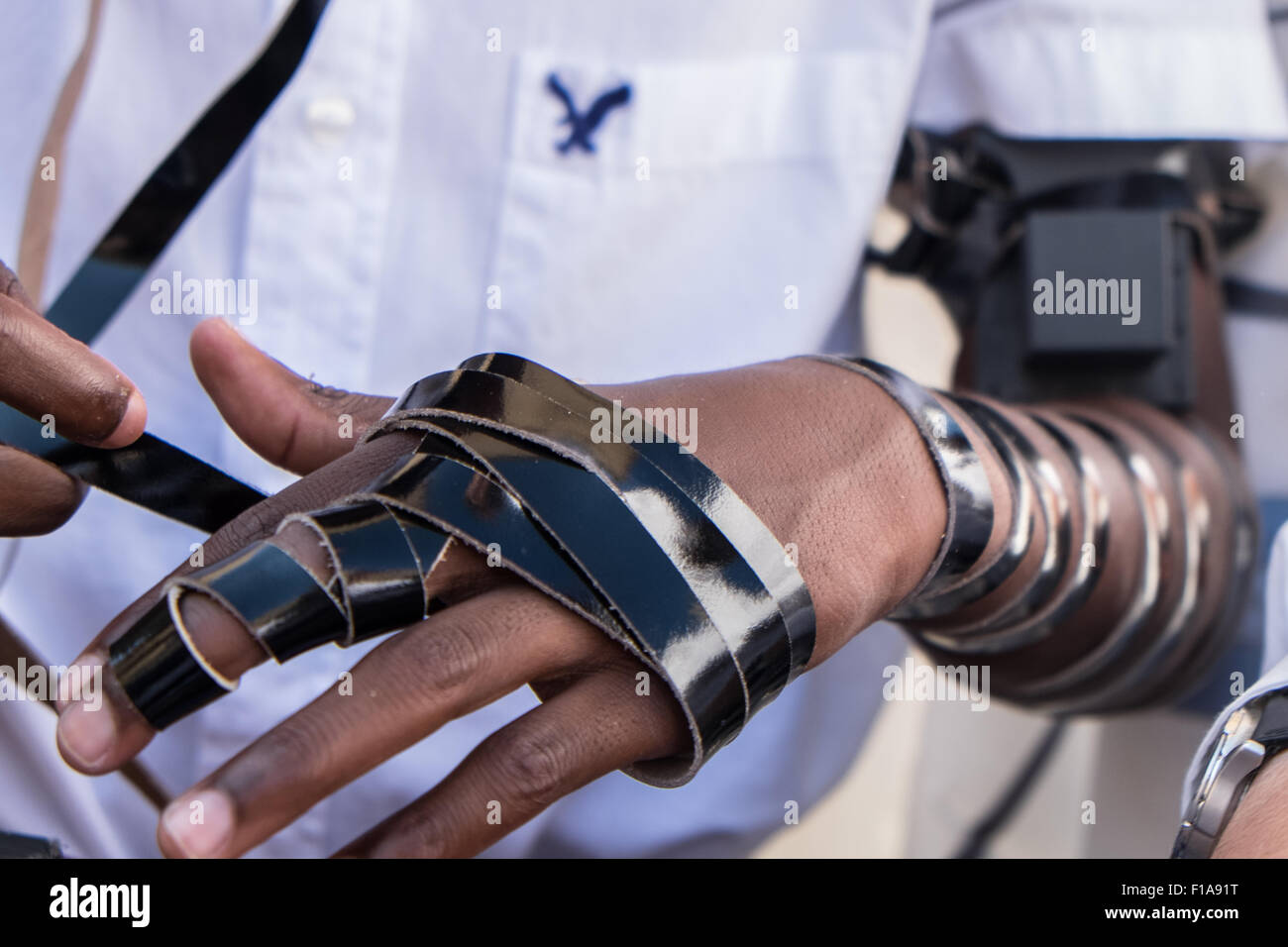 Jewish man tefilin hi-res stock photography and images - Alamy