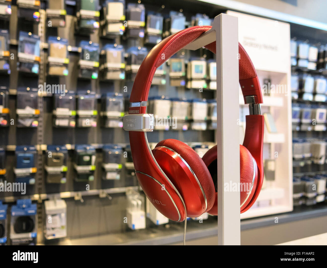 The Samsung Galaxy Studio Interior, SoHo, NYC Stock Photo - Alamy