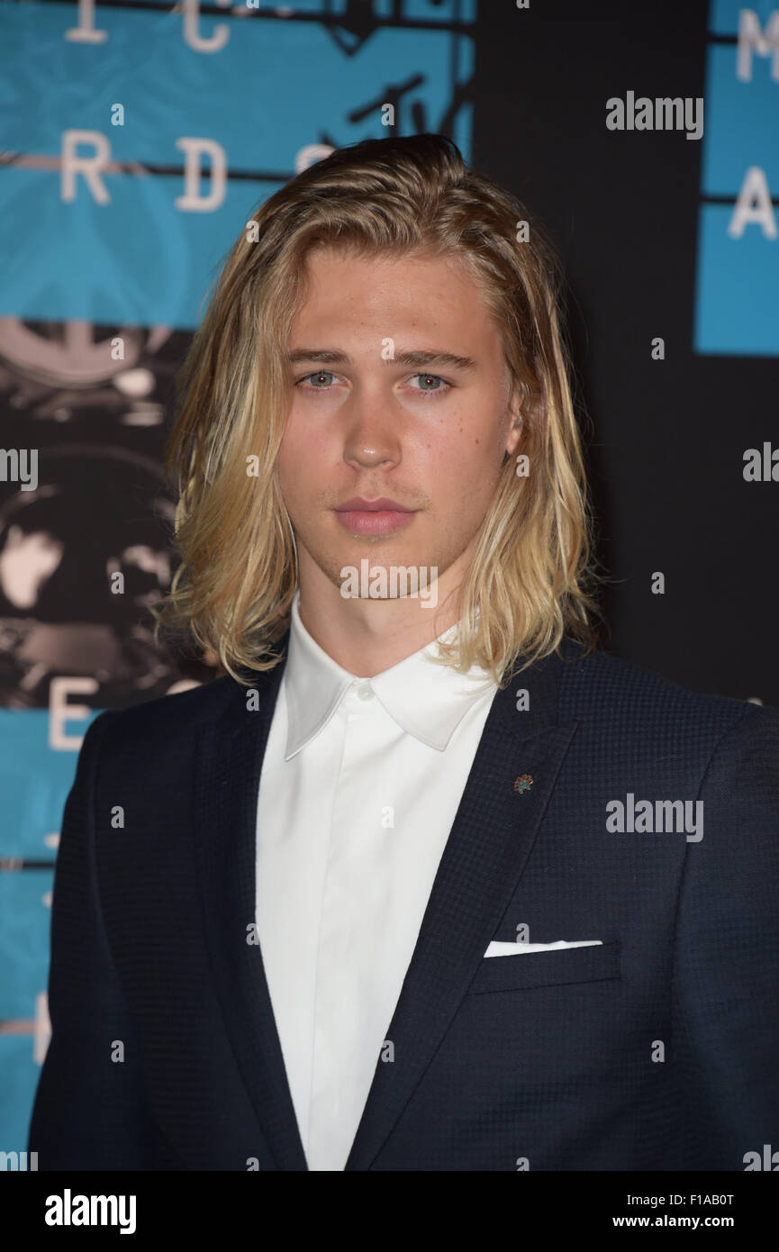 Los Angeles, California, USA. 30th Aug, 2015. Actor Austin Butler ...