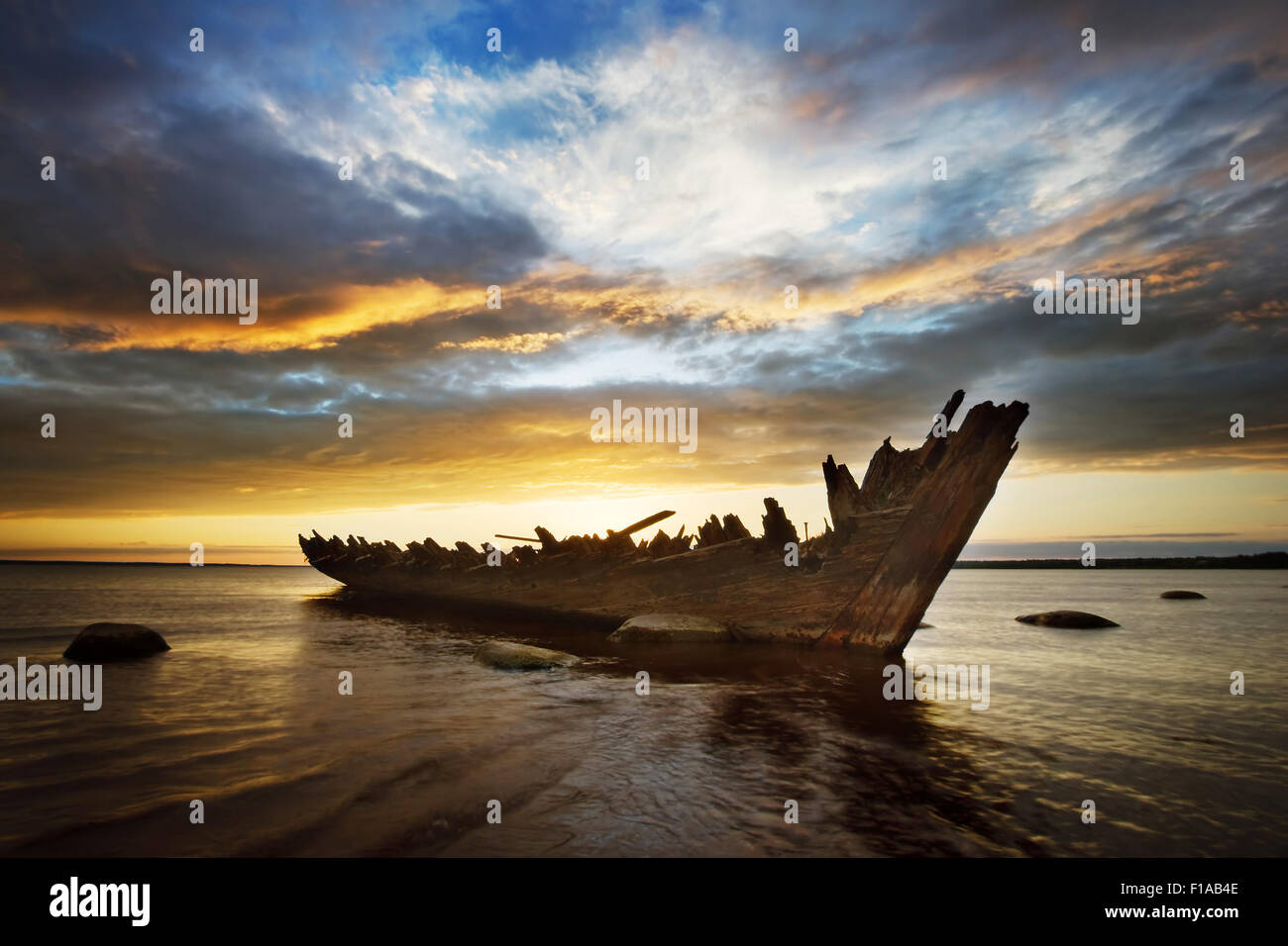 Old wooden ship wreck hi-res stock photography and images - Alamy