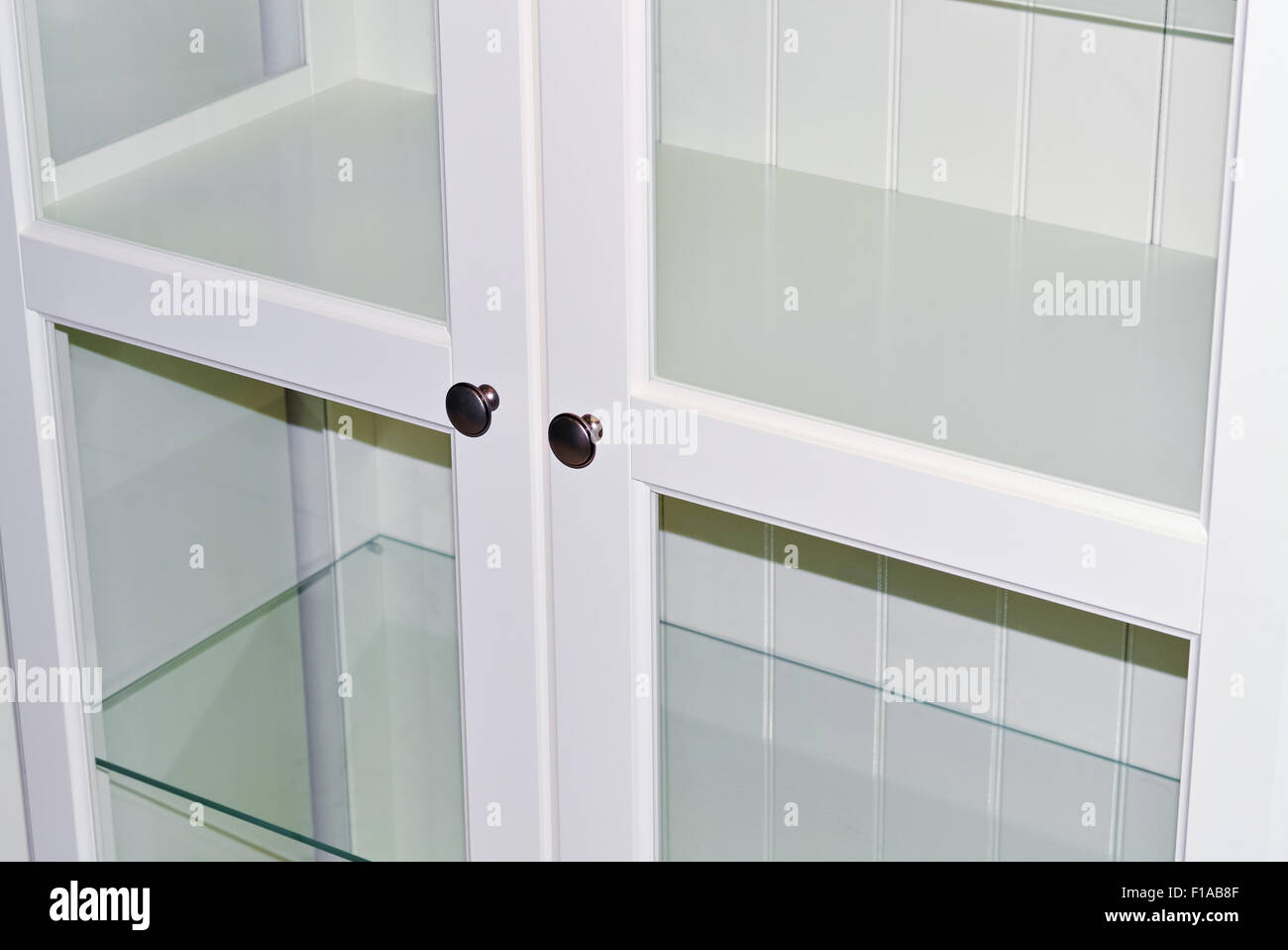 Empty cabinet hi-res stock photography and images - Alamy