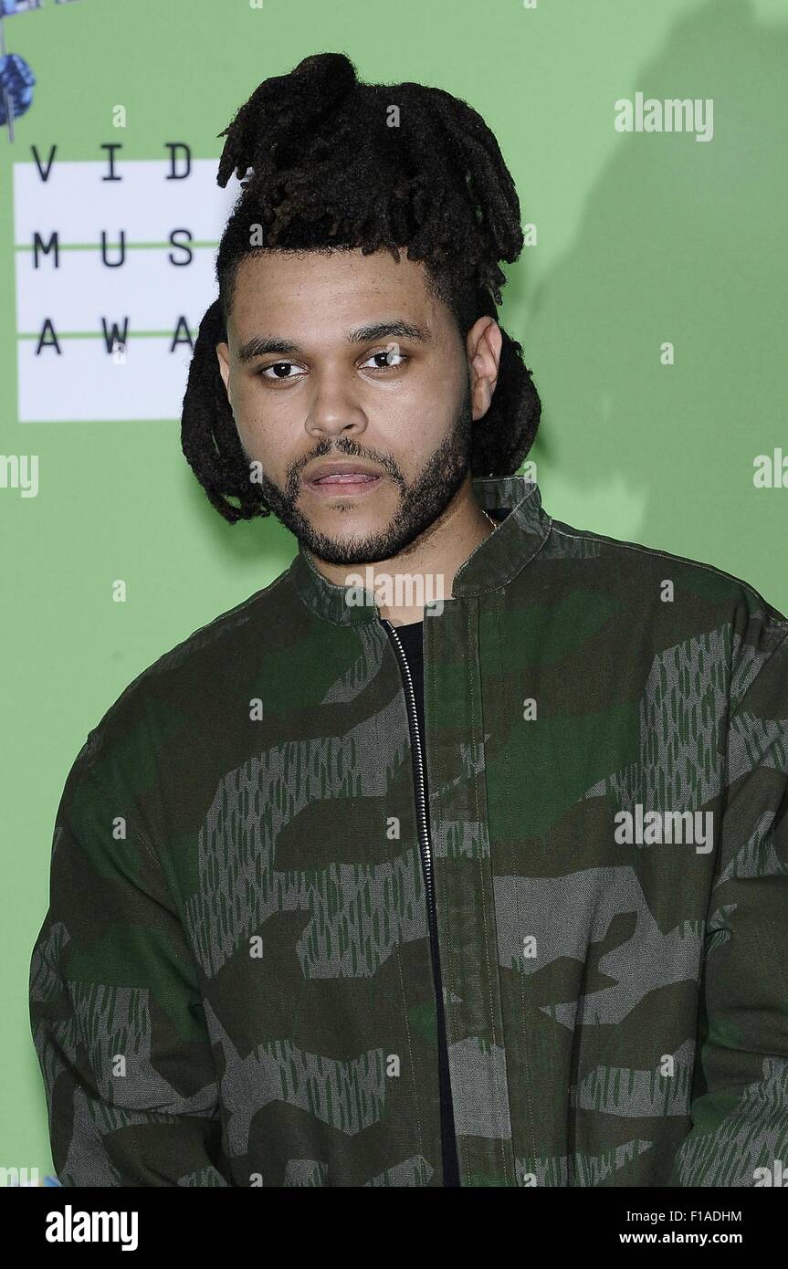 Los Angeles, CA, USA. 30th Aug, 2015. The Weeknd in the press room for ...