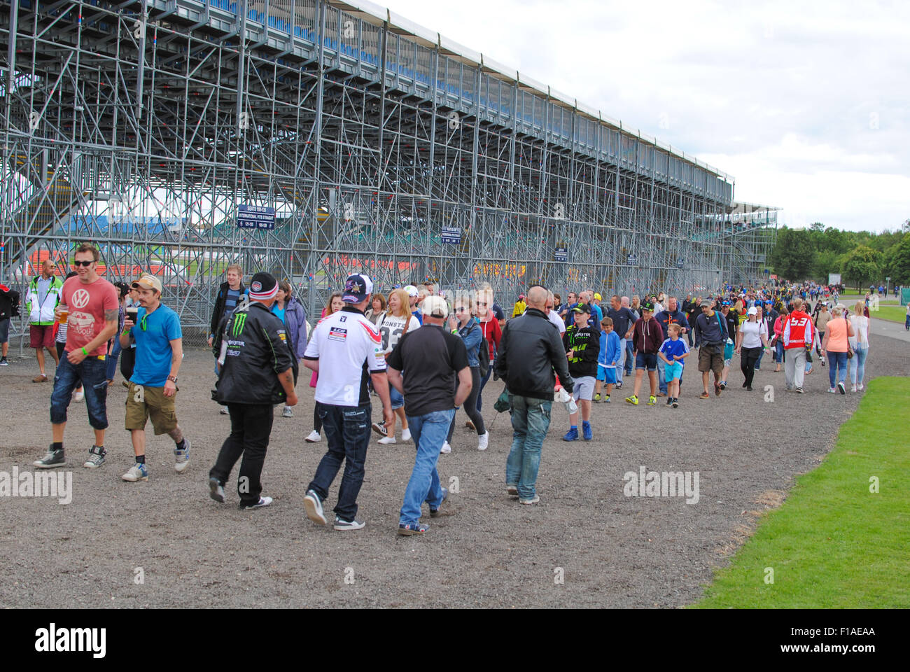 Motor racing race fans Stock Photo - Alamy