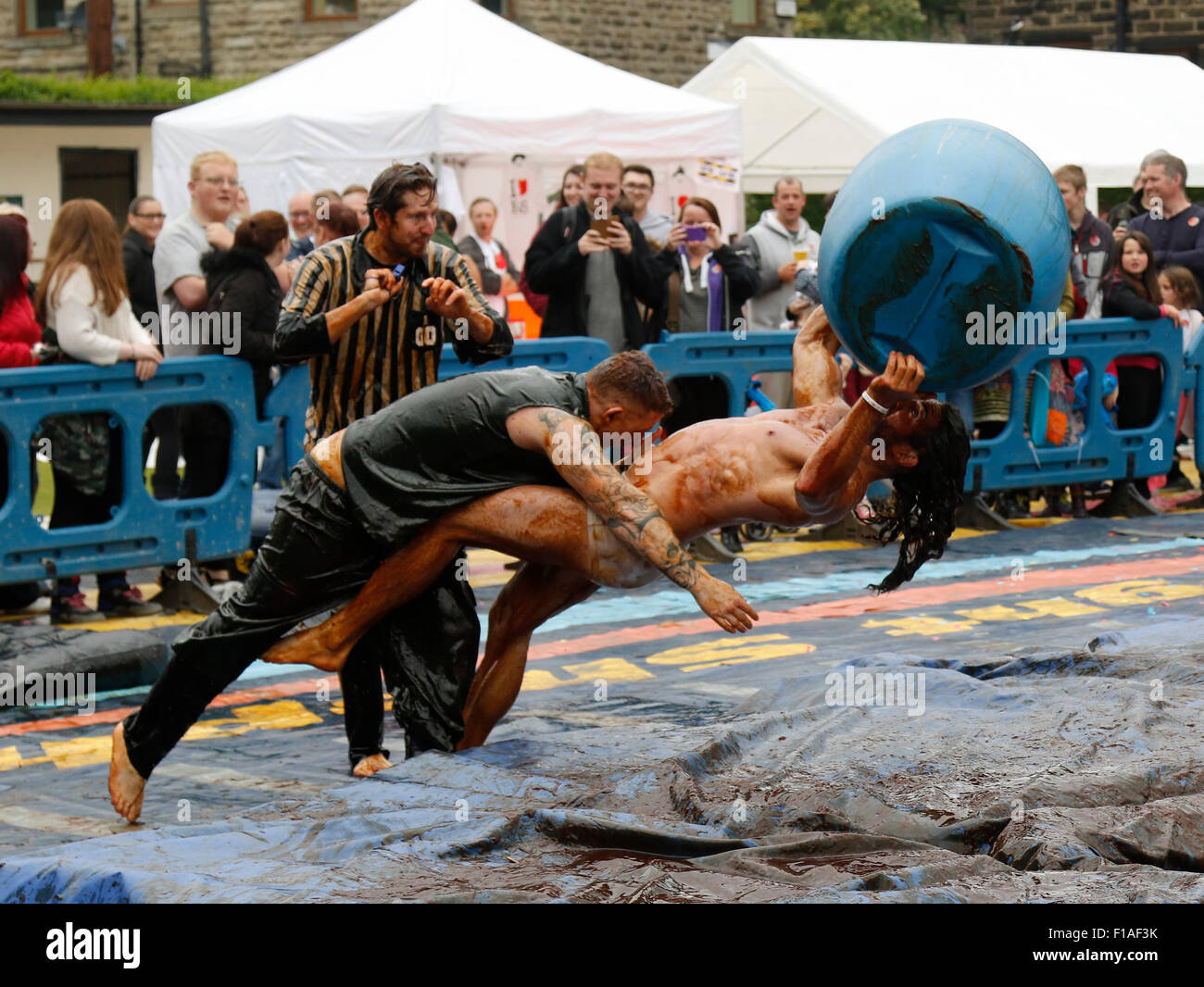 Contestants Wrestle In High Resolution Stock Photography and Images - Alamy