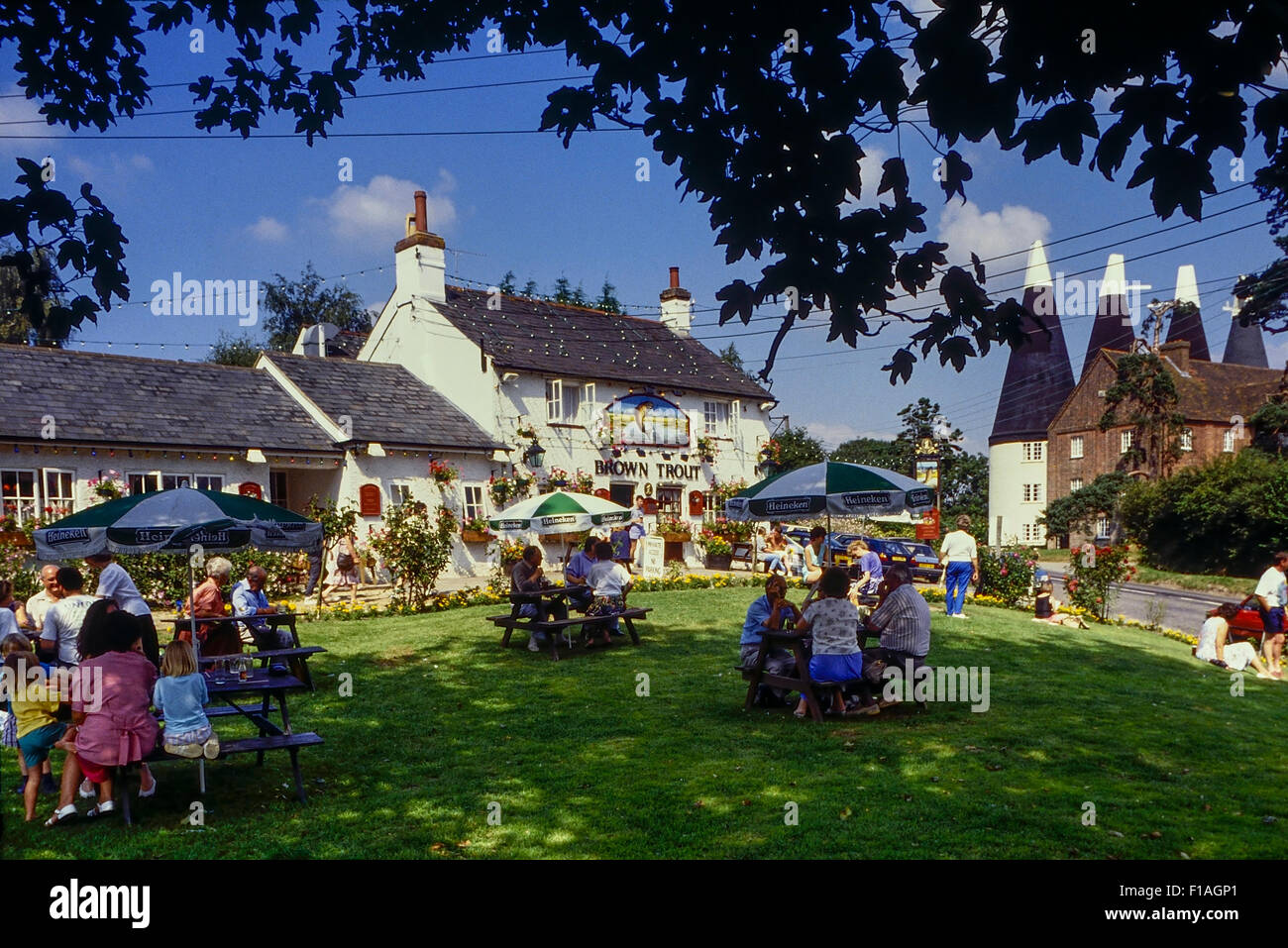 The Brown Trout pub. Lamberhurst. Kent' England. UK Stock Photo - Alamy