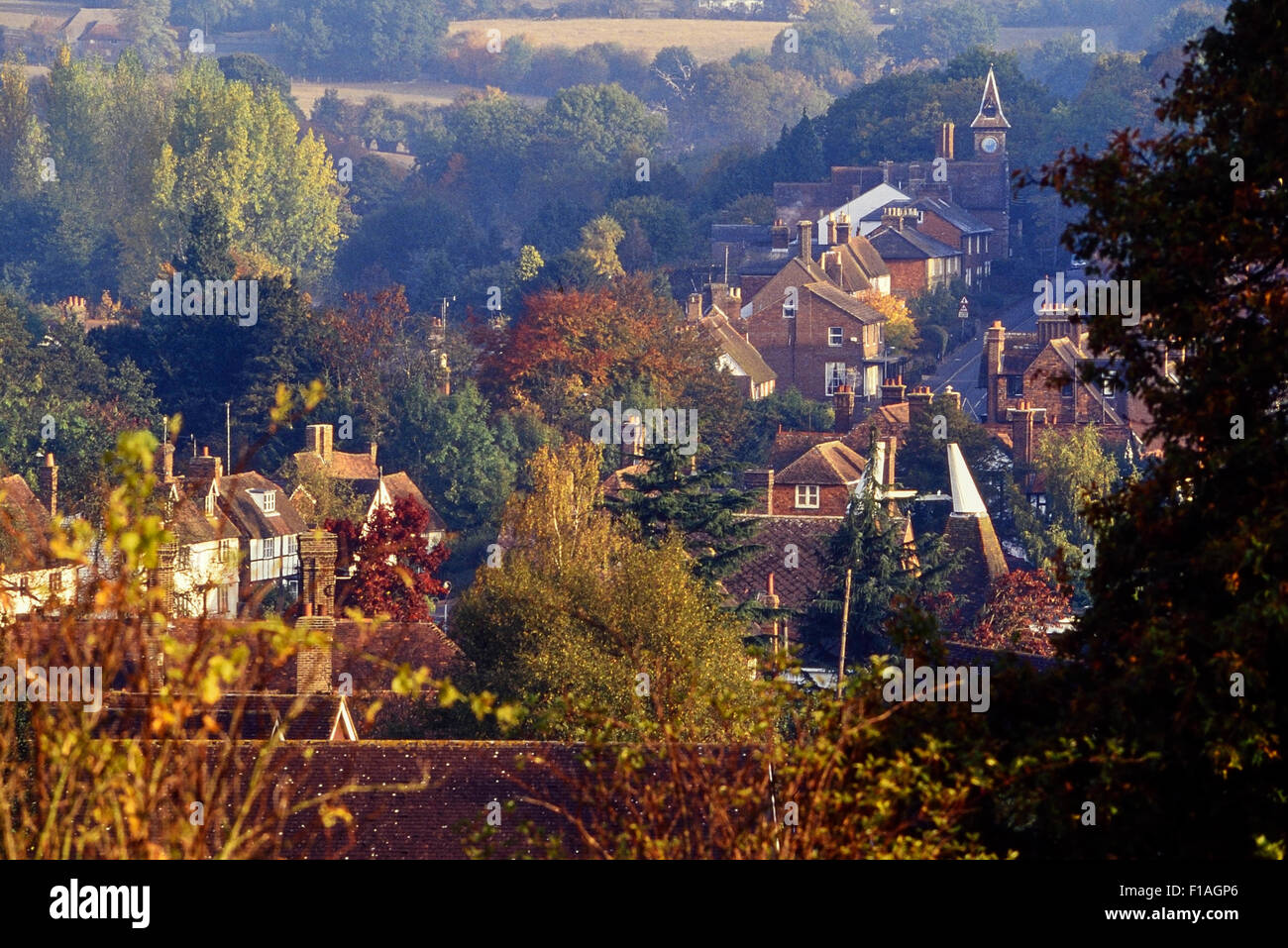Pretty villages in kent hi-res stock photography and images - Alamy