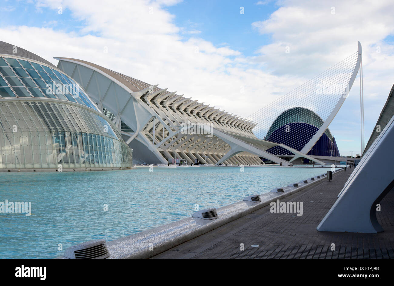 Modern buildings in spain hi-res stock photography and images - Alamy