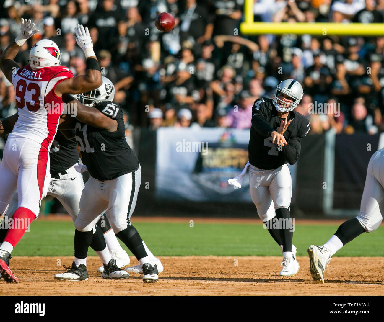 Oakland, CA. 30th Aug, 2015. Oakland Raiders quarterback Derek Carr (4 ...