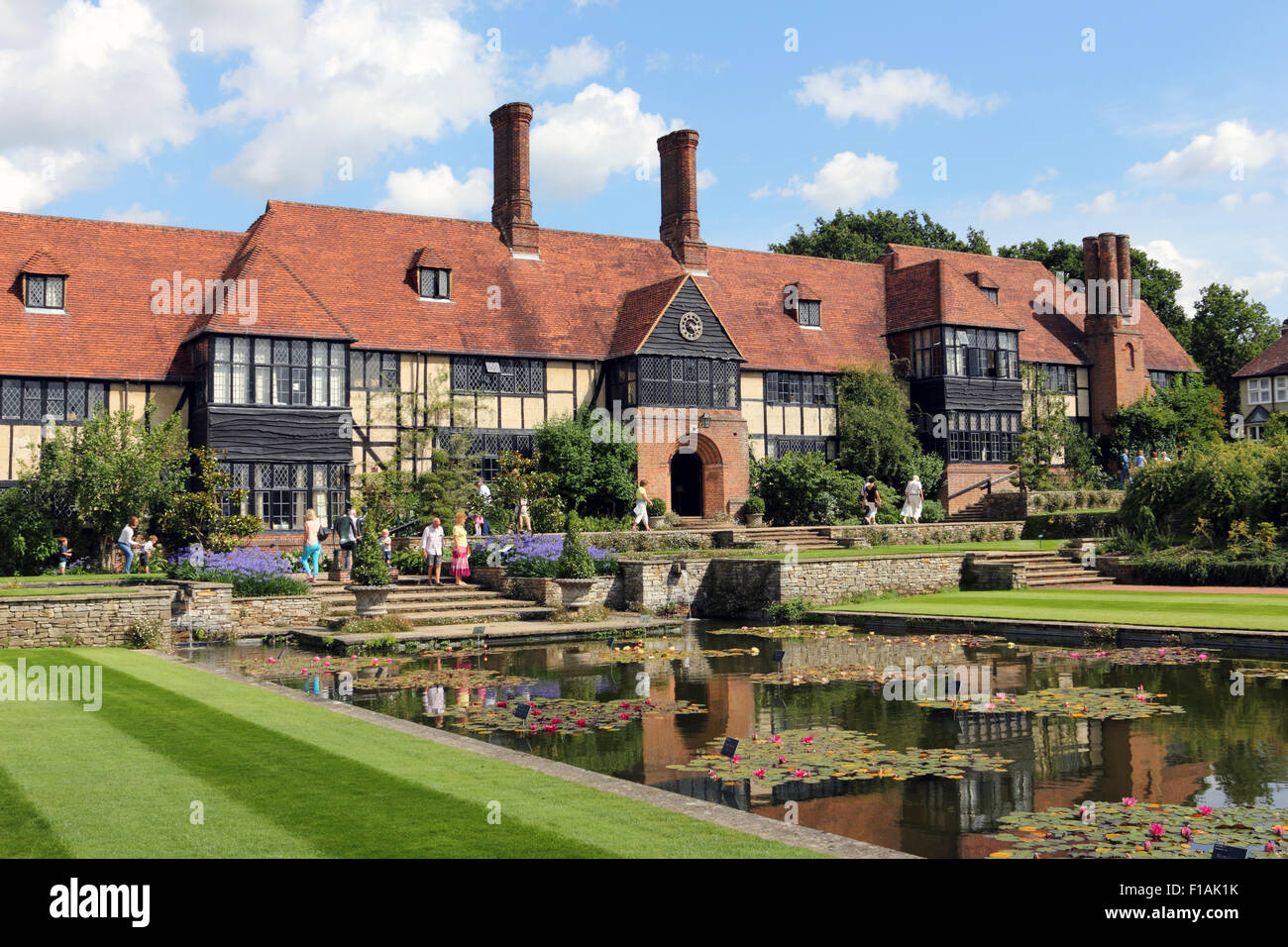 Rhs wisley summer hi-res stock photography and images - Alamy