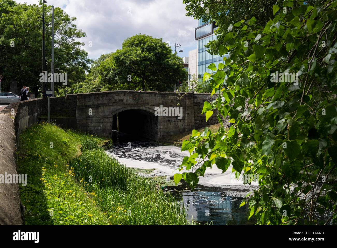 Mount street bridge on the Grand Canal, Dublin. Scene of fierce ...