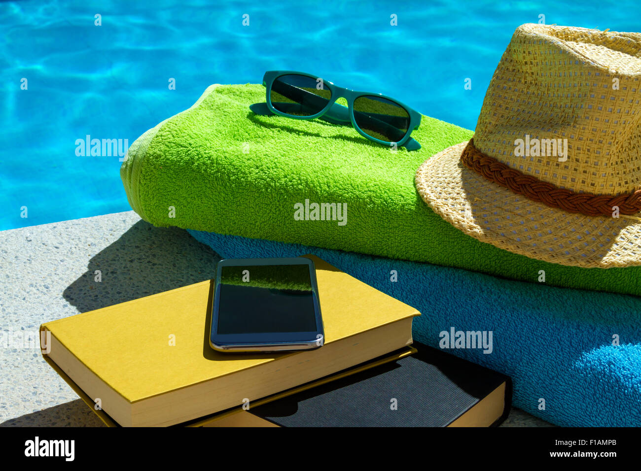 Read swimming pool hi-res stock photography and images - Alamy