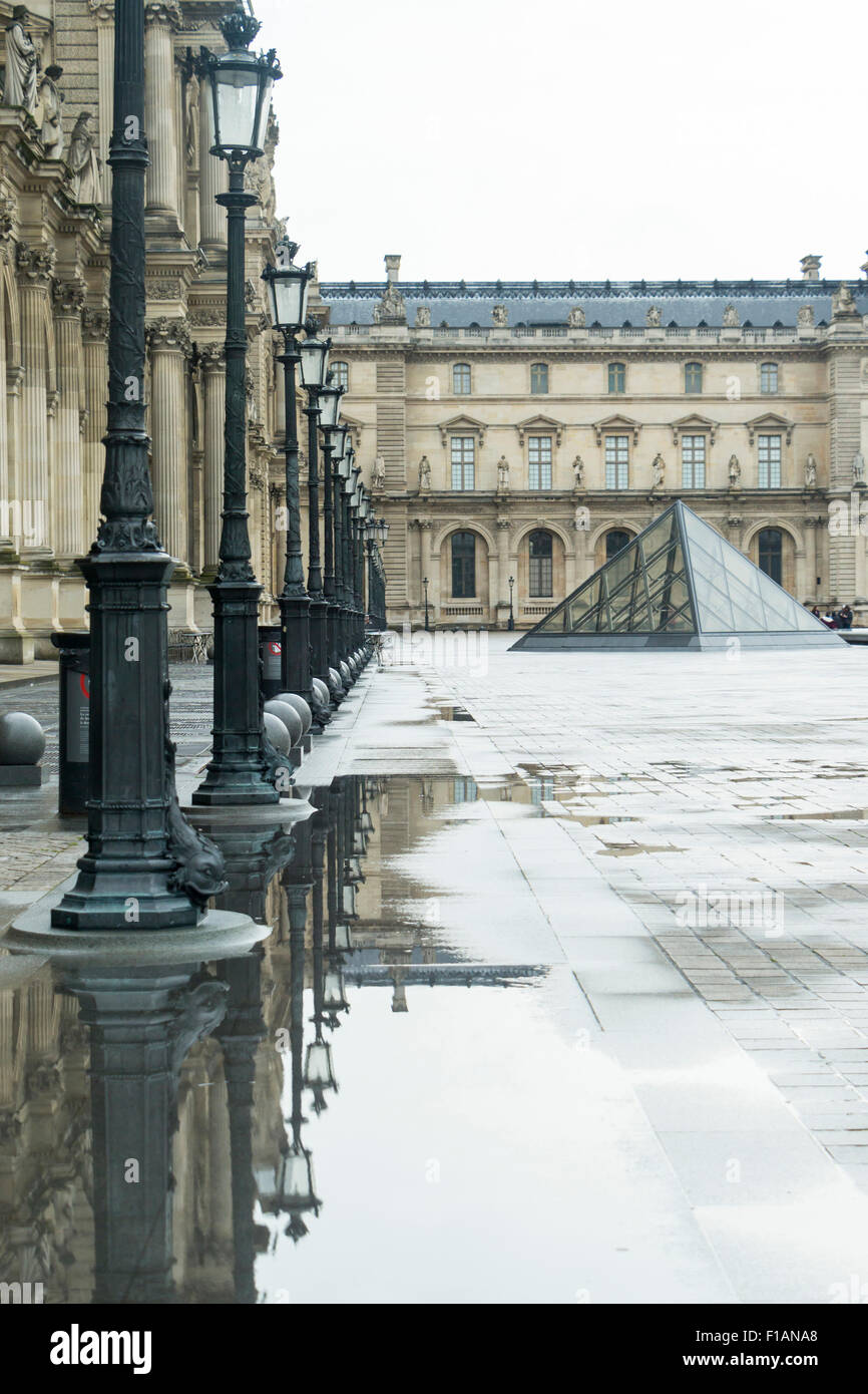 Louvre facades hi-res stock photography and images - Alamy