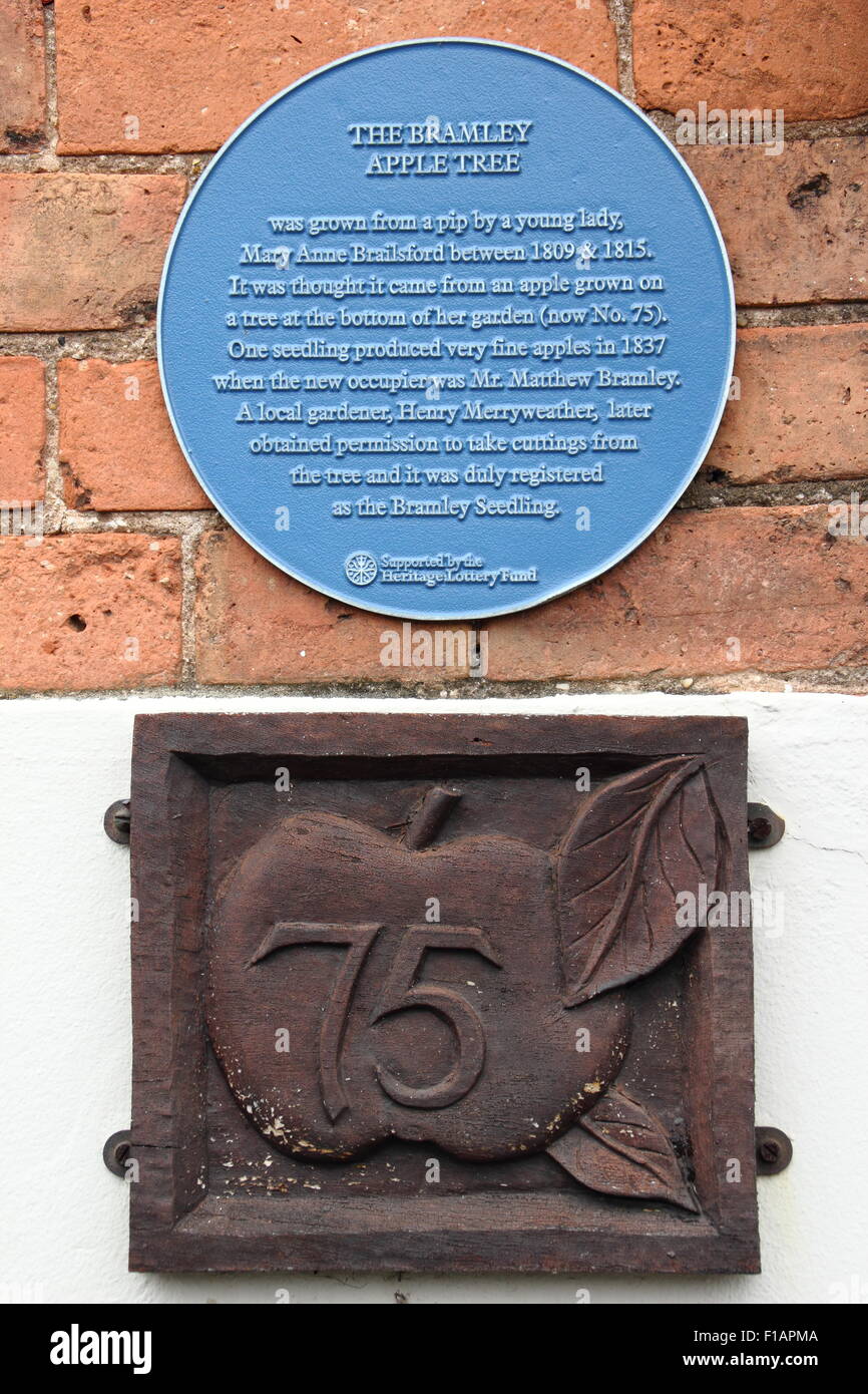 A blue plaque on 75 Church Street, Southwell, Nottinghamshire marks ...