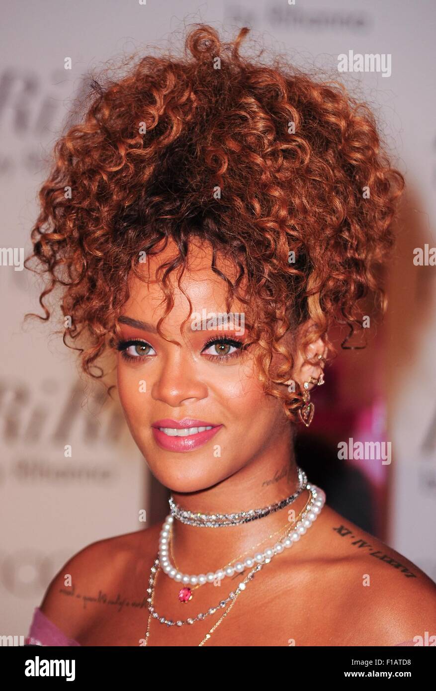 Brooklyn, NY, USA. 31st Aug, 2015. Rihanna at in-store appearance for ...