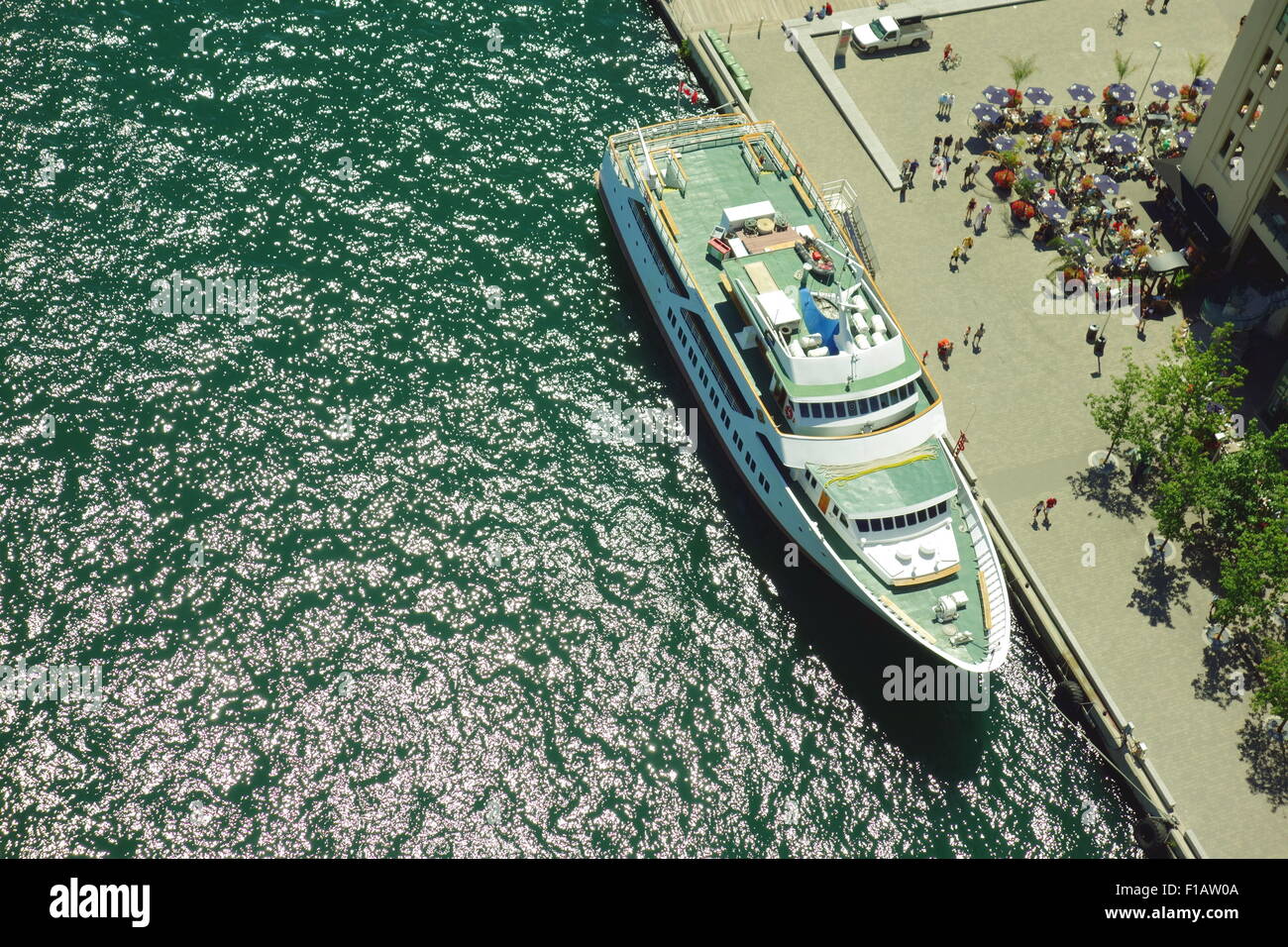 Toronto island ferry port hi-res stock photography and images - Alamy