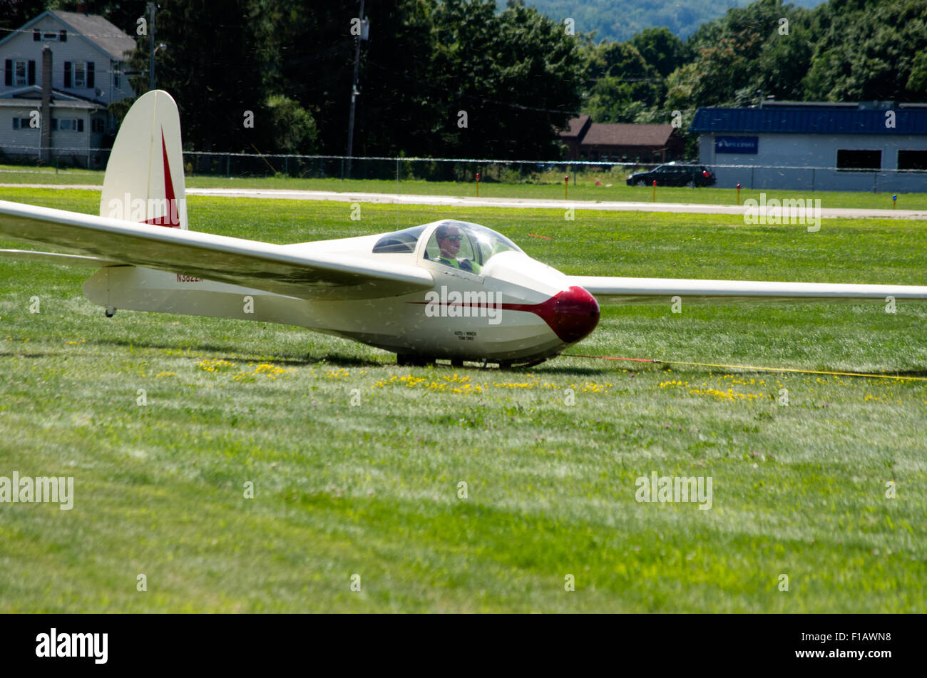 Lift off plane hi-res stock photography and images - Alamy