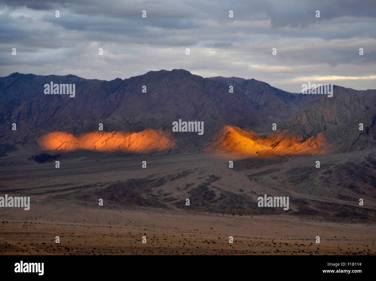 Desert scenery collection Stock Photo - Alamy