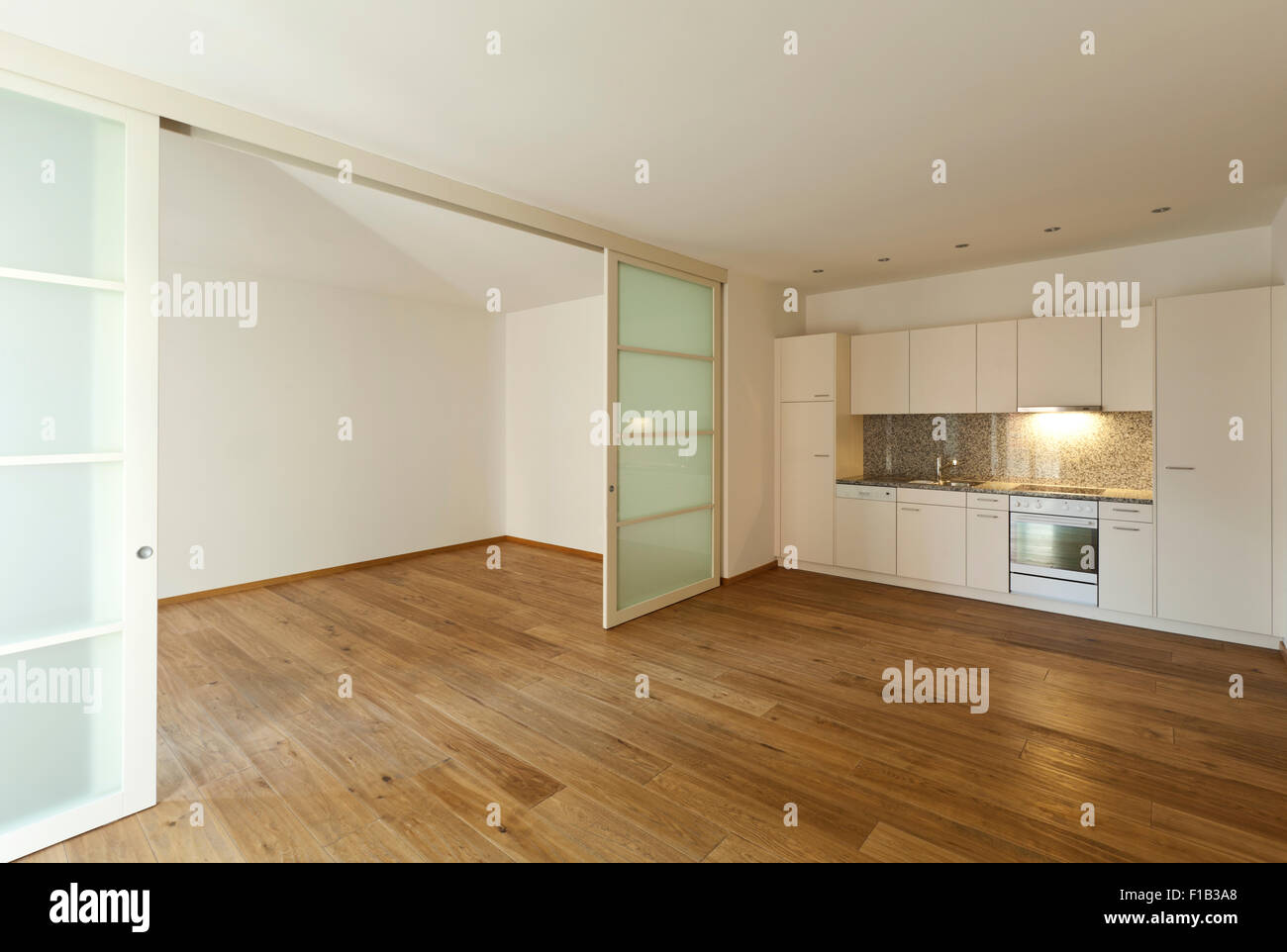 Empty space room hi-res stock photography and images - Alamy