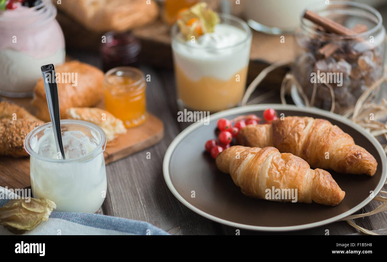 Beige breakfast hi-res stock photography and images - Alamy