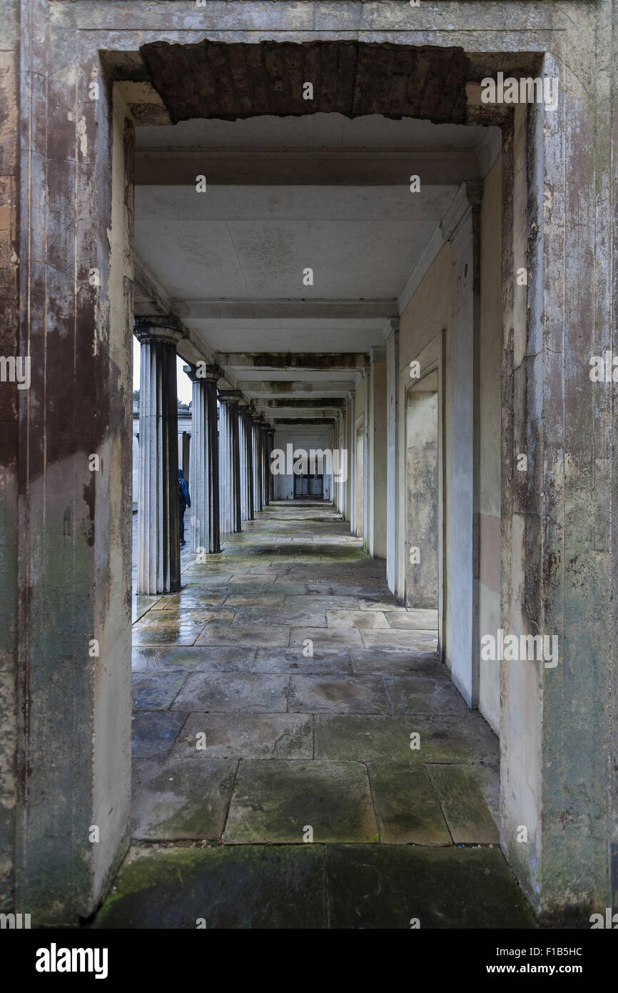 Kensal green cemetery mausoleum hi-res stock photography and images - Alamy