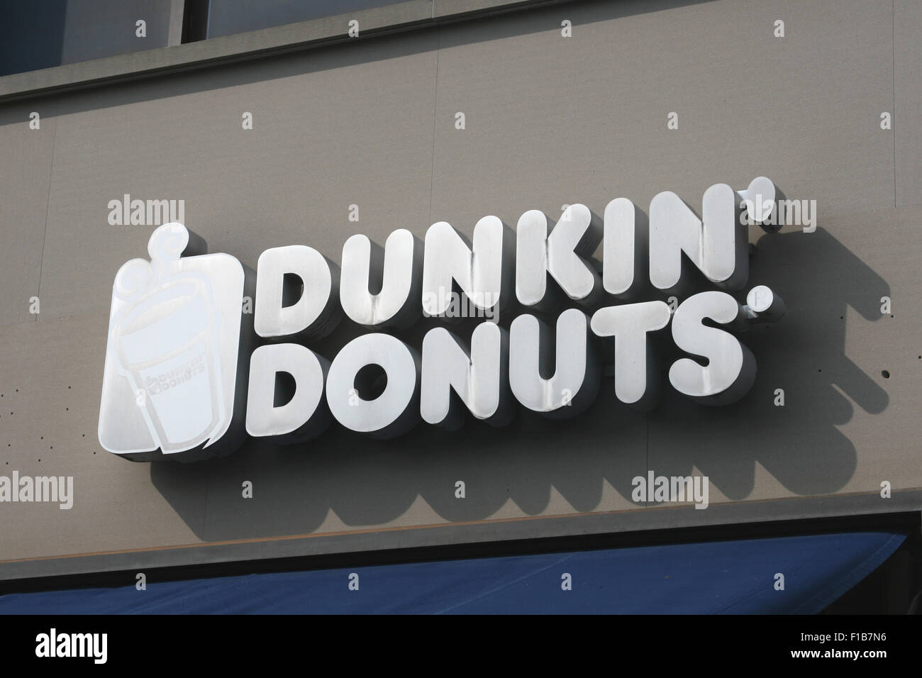 Dunkin hi-res stock photography and images - Alamy