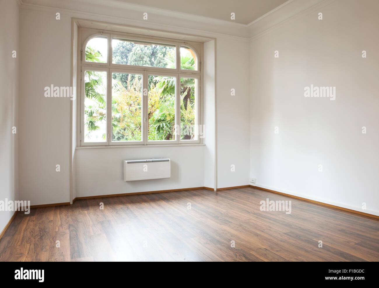 empty apartment interior Stock Photo - Alamy
