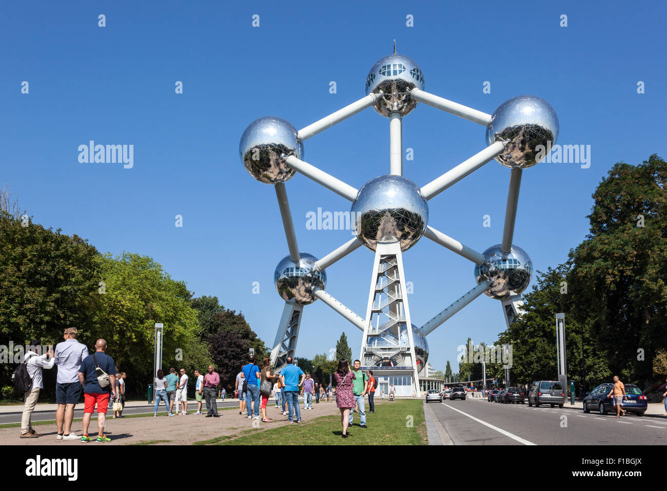 The Atomium building in Brussels, Belgium Stock Photo - Alamy