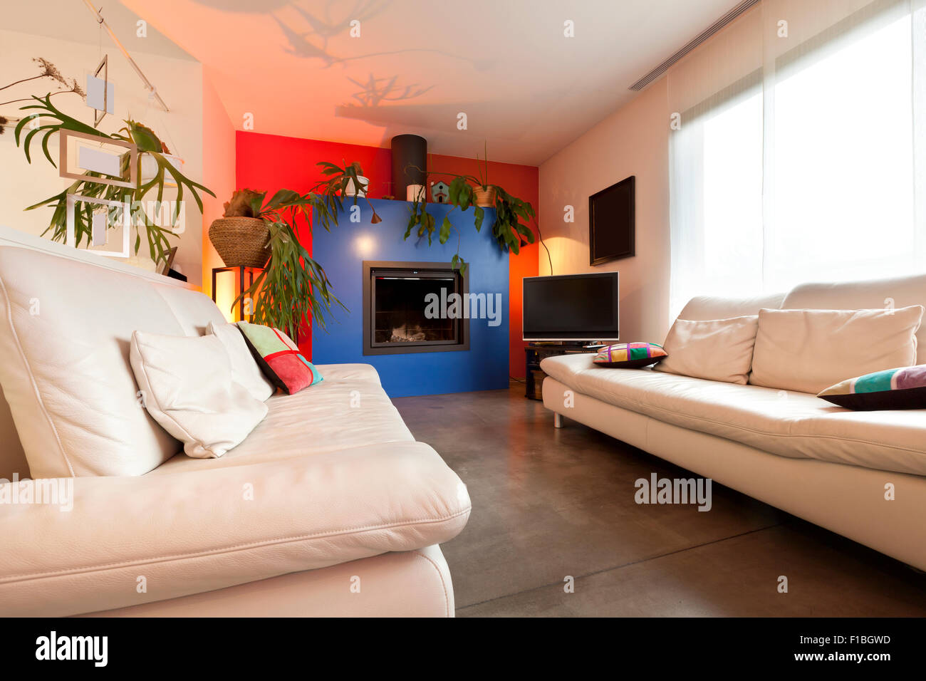 comfortable modern apartment, living room Stock Photo - Alamy