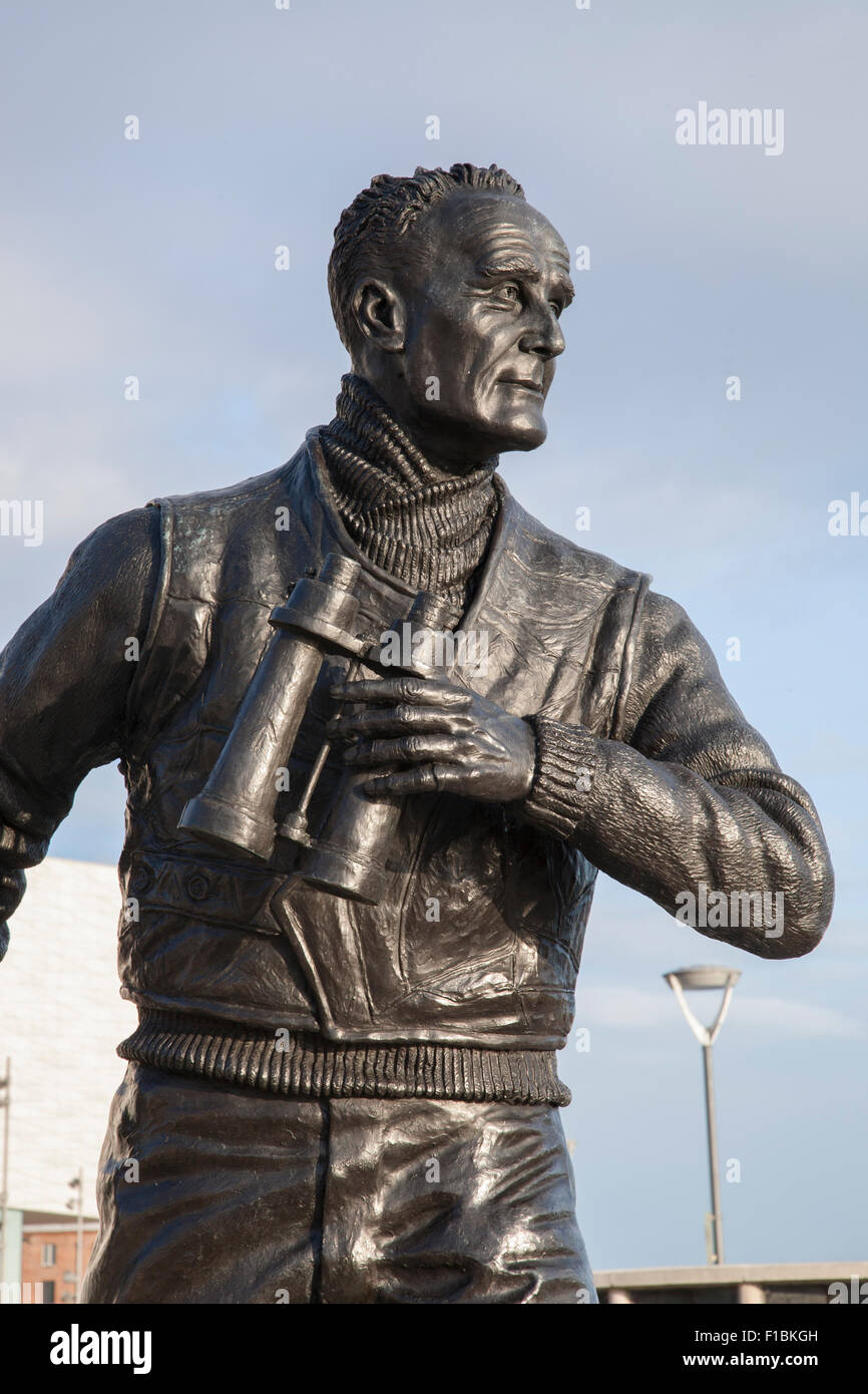 Captain Walker Monument, Albert Docks, Liverpool, England, UK Stock ...