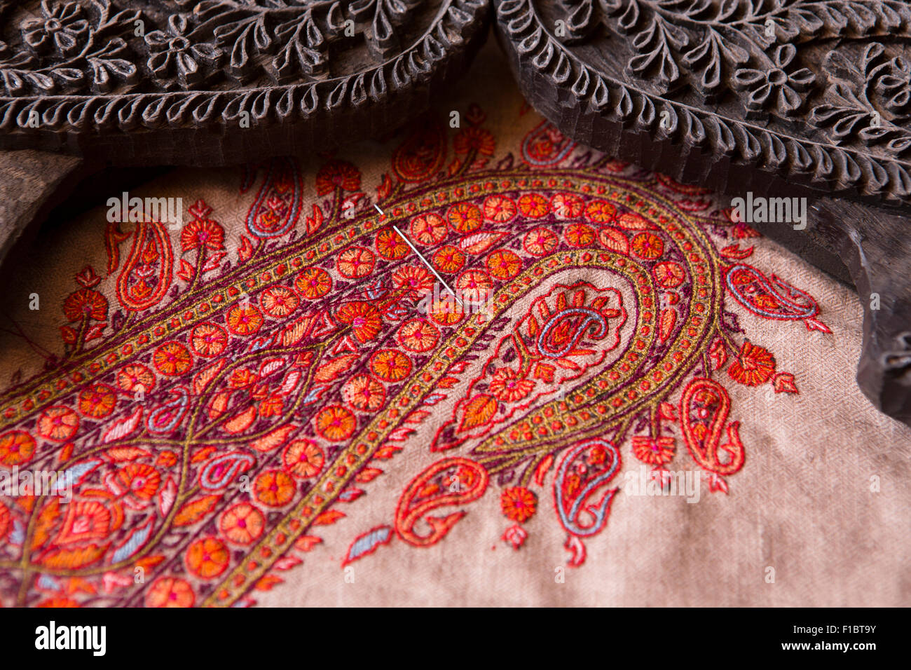 India, Jammu & Kashmir, Srinagar, hand embroiderered hand pashmina ...